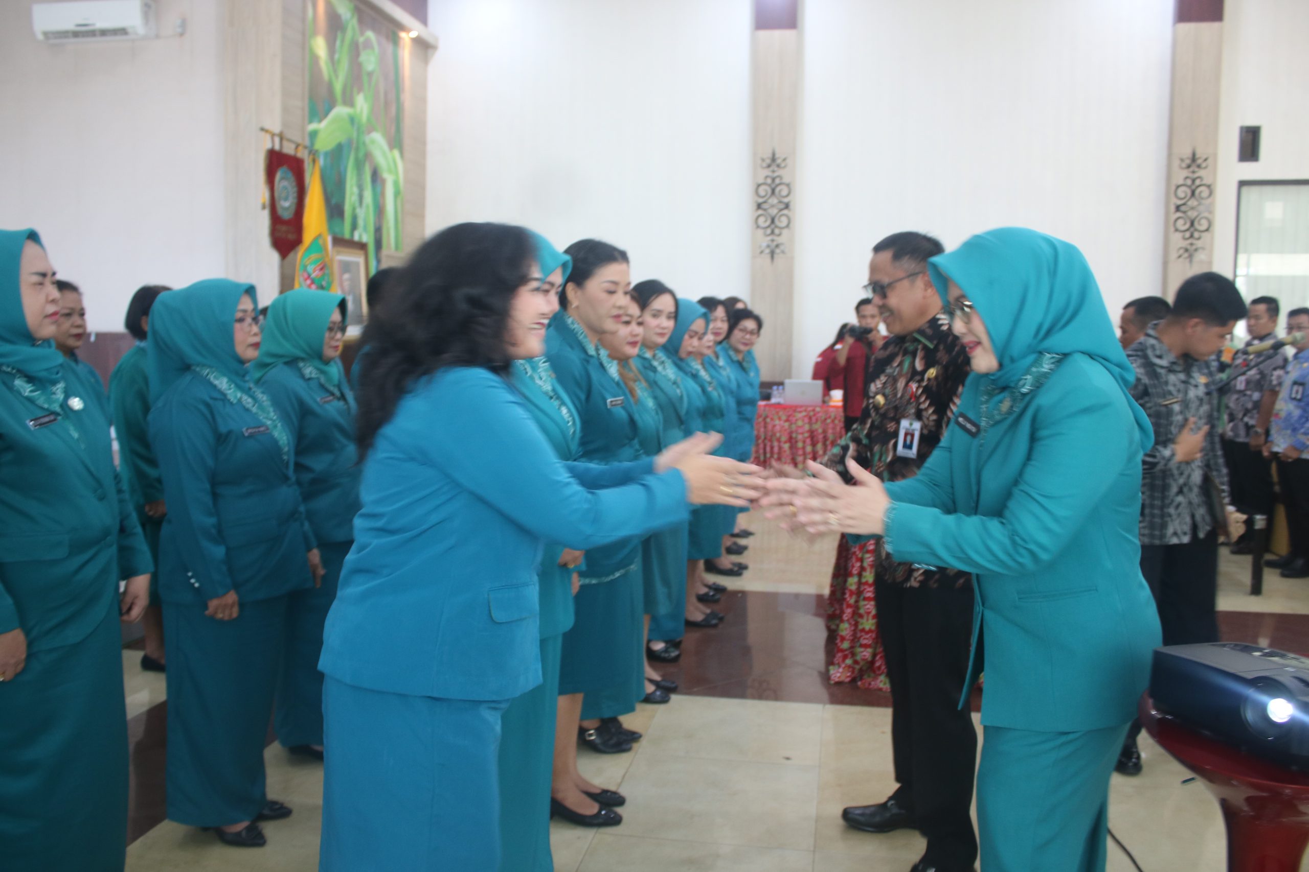 Laksanakan Tugas dengan Amanah dan Penuh Tanggungjawab, Pinta Pj.Bupati ... Laksanakan Tugas dengan Amanah dan Penuh Tanggungjawab, Pinta Pj.Bupati ...