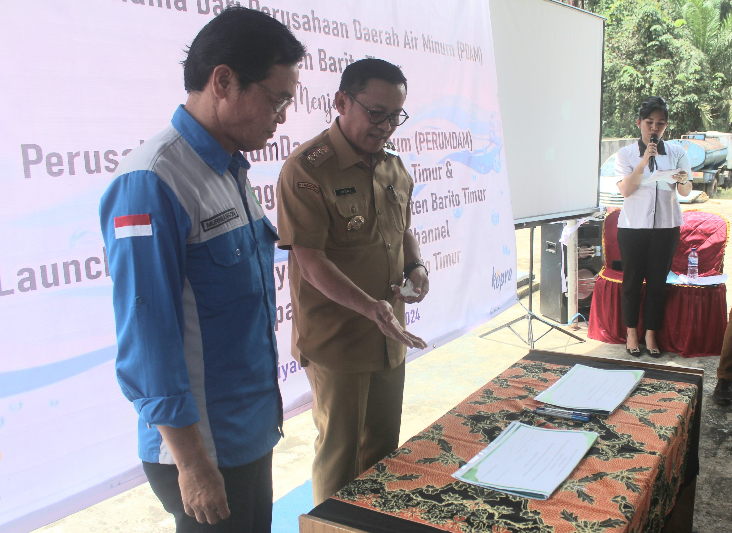 Pj Bupati Barito Timur Resmikan Perubahan Nama PDAM Menjadi Perumdam Tirta Janang – MMC Barito Timur